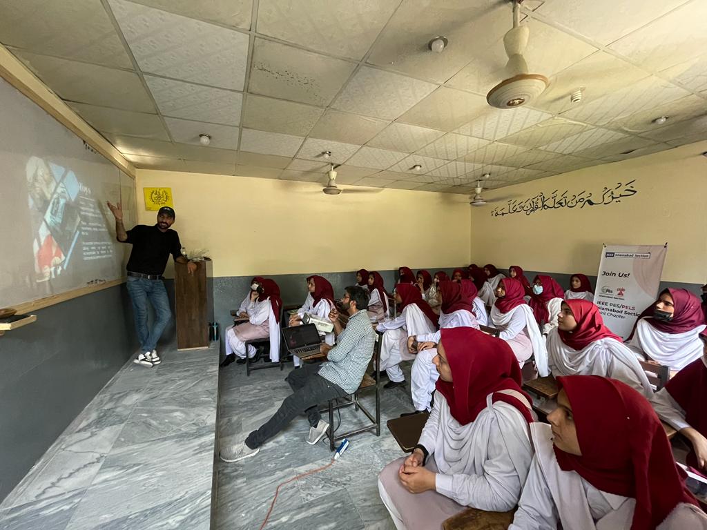 Women in Circuits: Hands-on Arduino Training for STEM Leaders : vTools Events